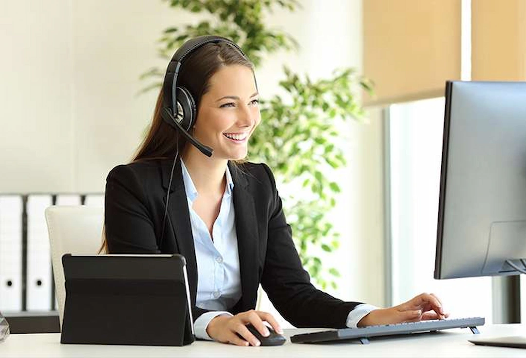 Why Should Garage Door Companies Use A Virtual Receptionist? - Small ...
